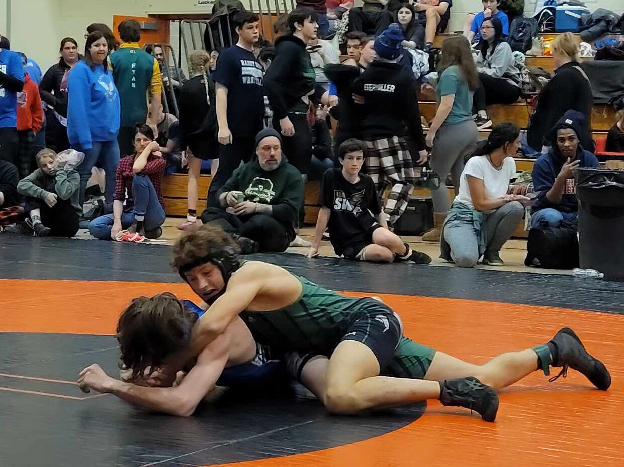 Middle school wrestlers find state champs success, despite highway woes ...