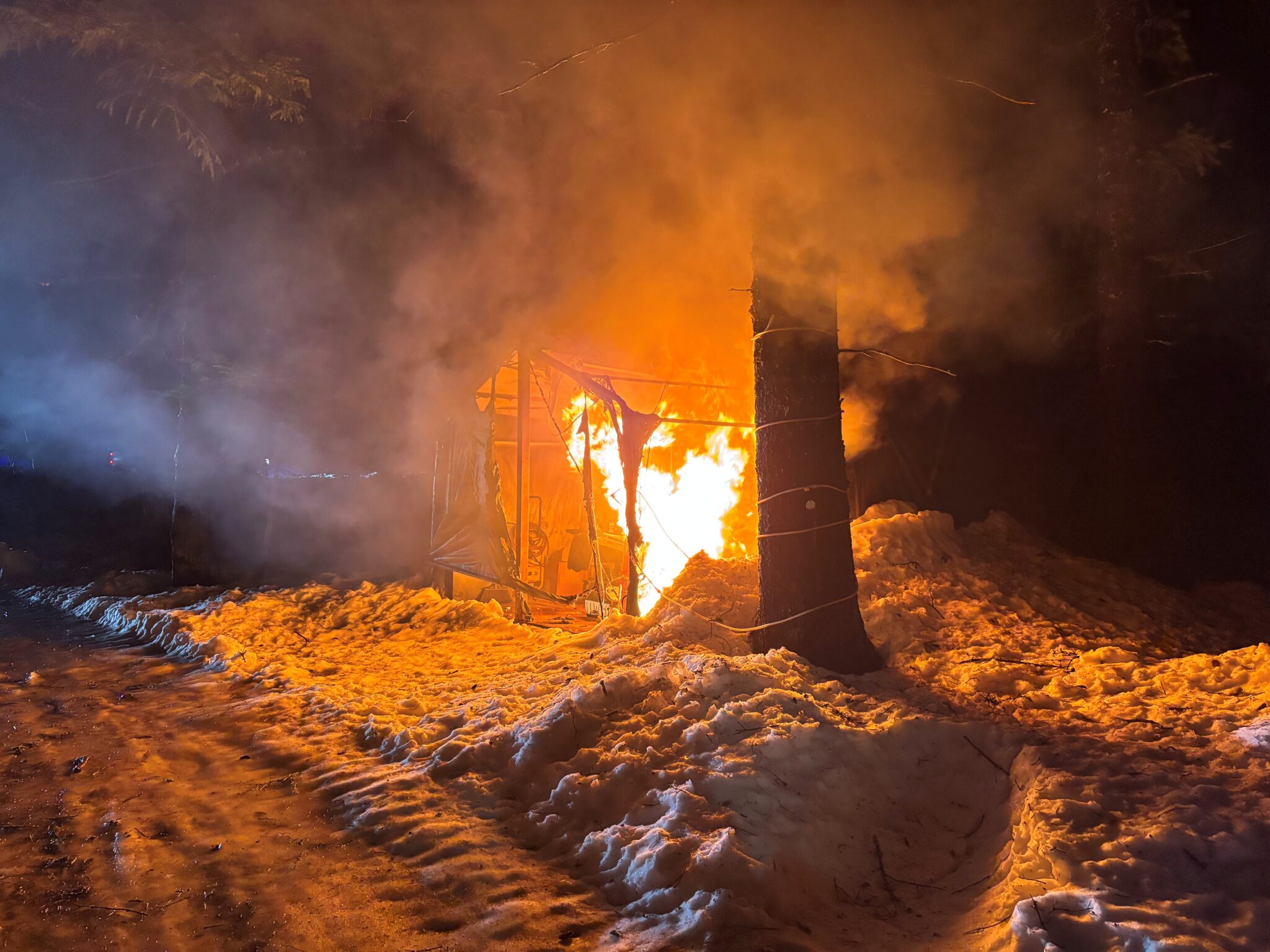 Minimal damage during early morning Small Tracts fire - Chilkat Valley News