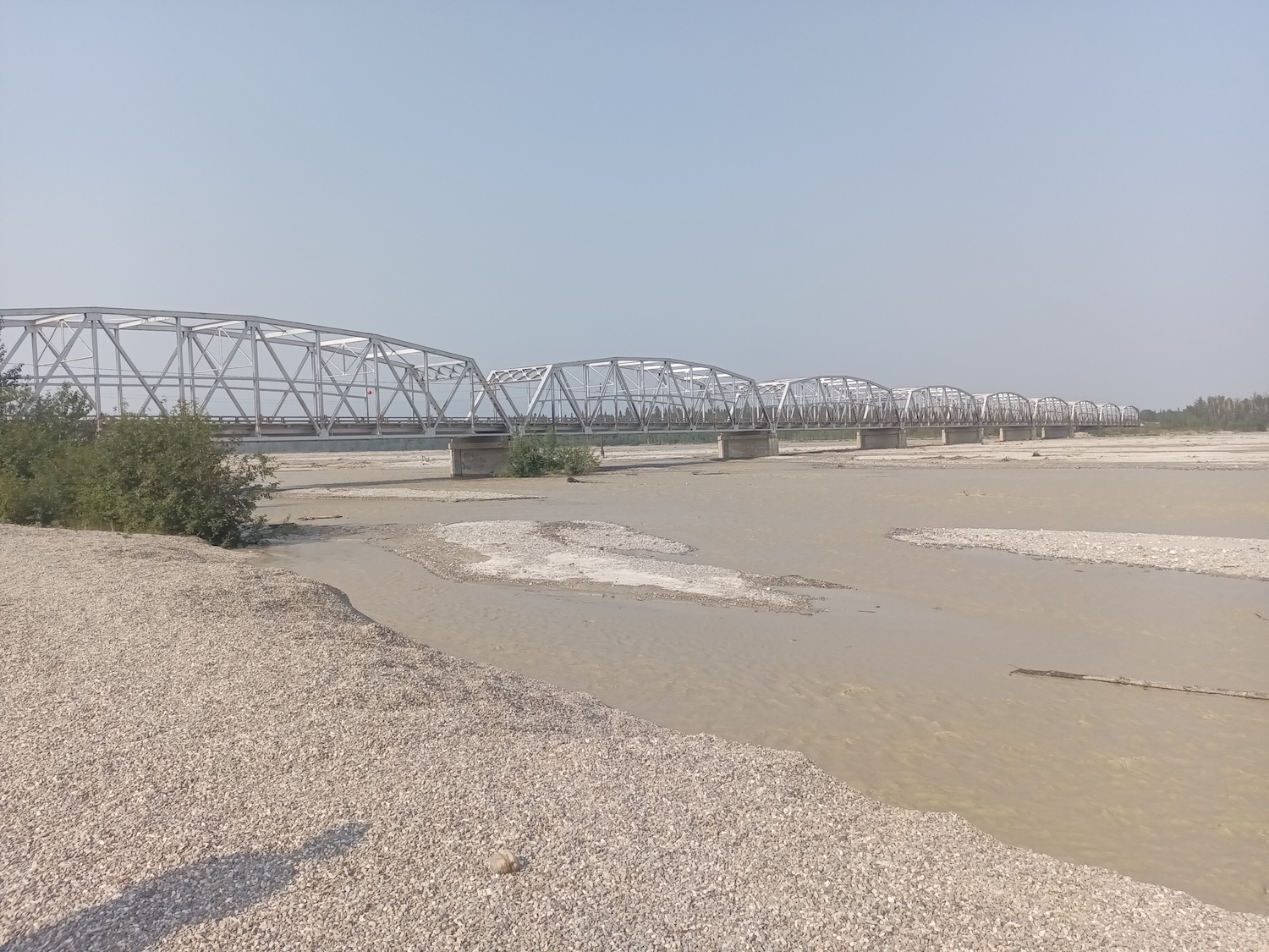 State offers a free Alaska Highway bridge — for a group that can haul ...